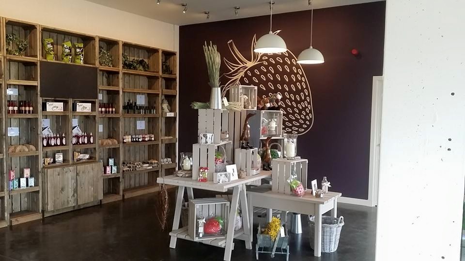 Broadslap Fruit Farm, Shop & Cafe on Big Personality Perth