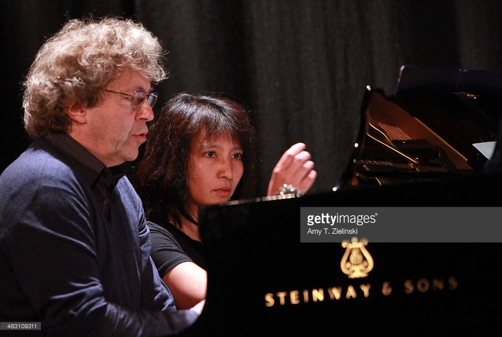 Pascal & Ami Rogé - Satie & Friends