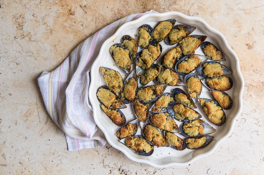 Almond Mussels recipe how to make the perfect mussels